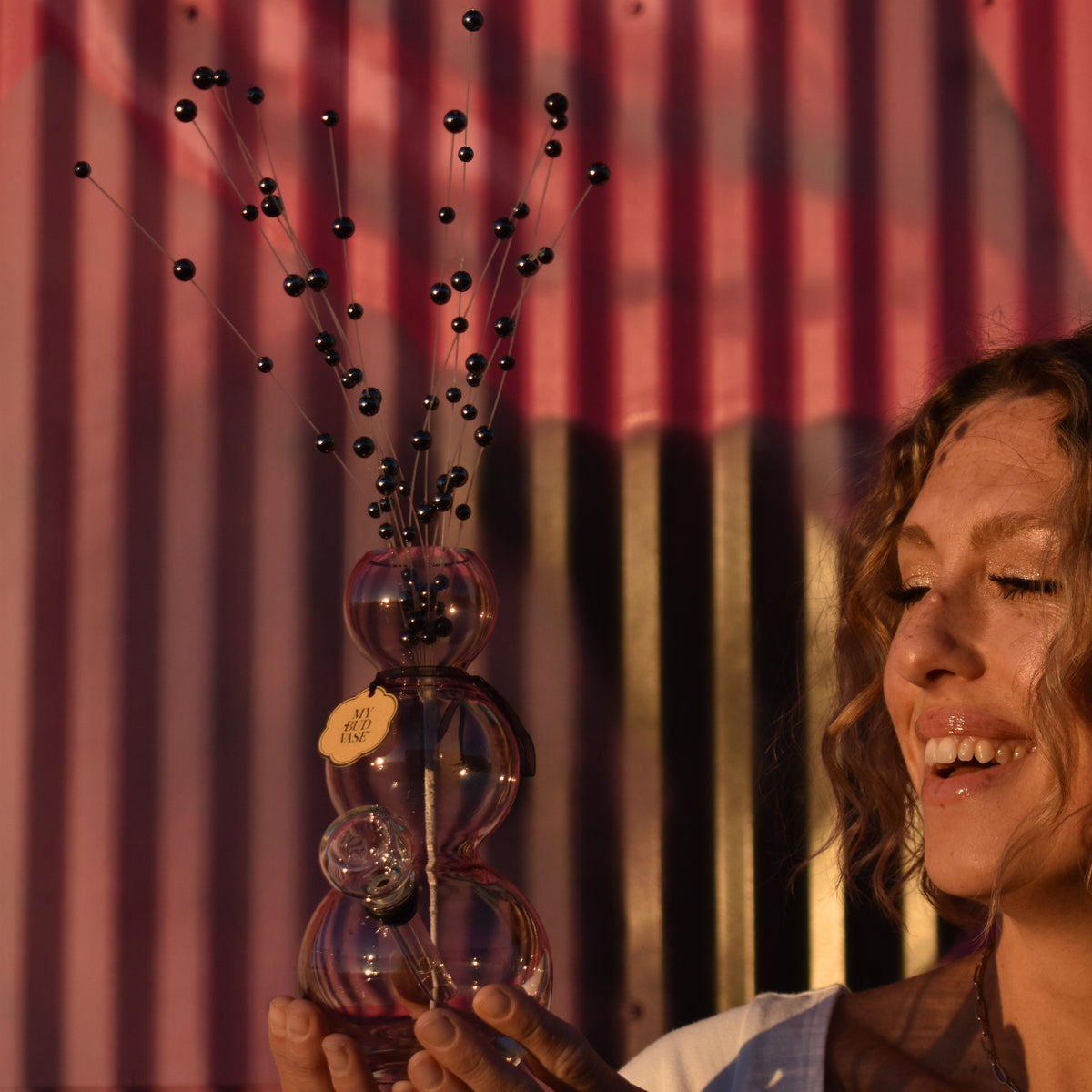 Bubbles Vase Bong | Elegant & Functional Bongs